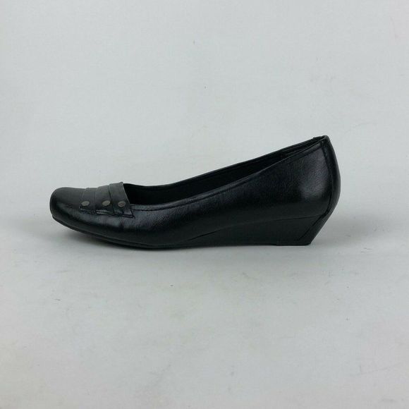 Yuu | Shoes | Yuu Womens Renner Black Slip On Square Toe Casual Pump ...